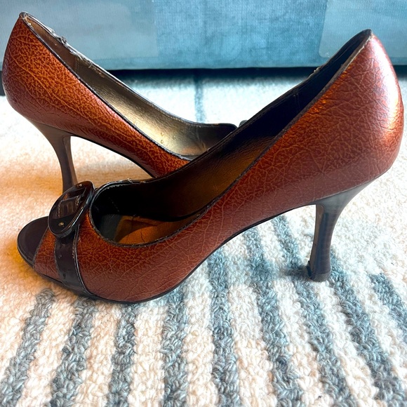 Joan & David | Shoes | Circa Joan David Charlize Copper Peep Toe Pump ...